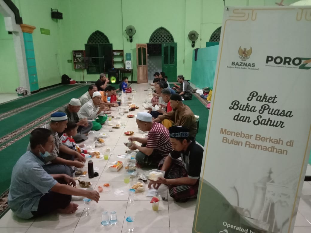 BAZNAS Bersama POROZ Sediakan Hidangan Berbuka Bagi Mustahik di Jawa ...