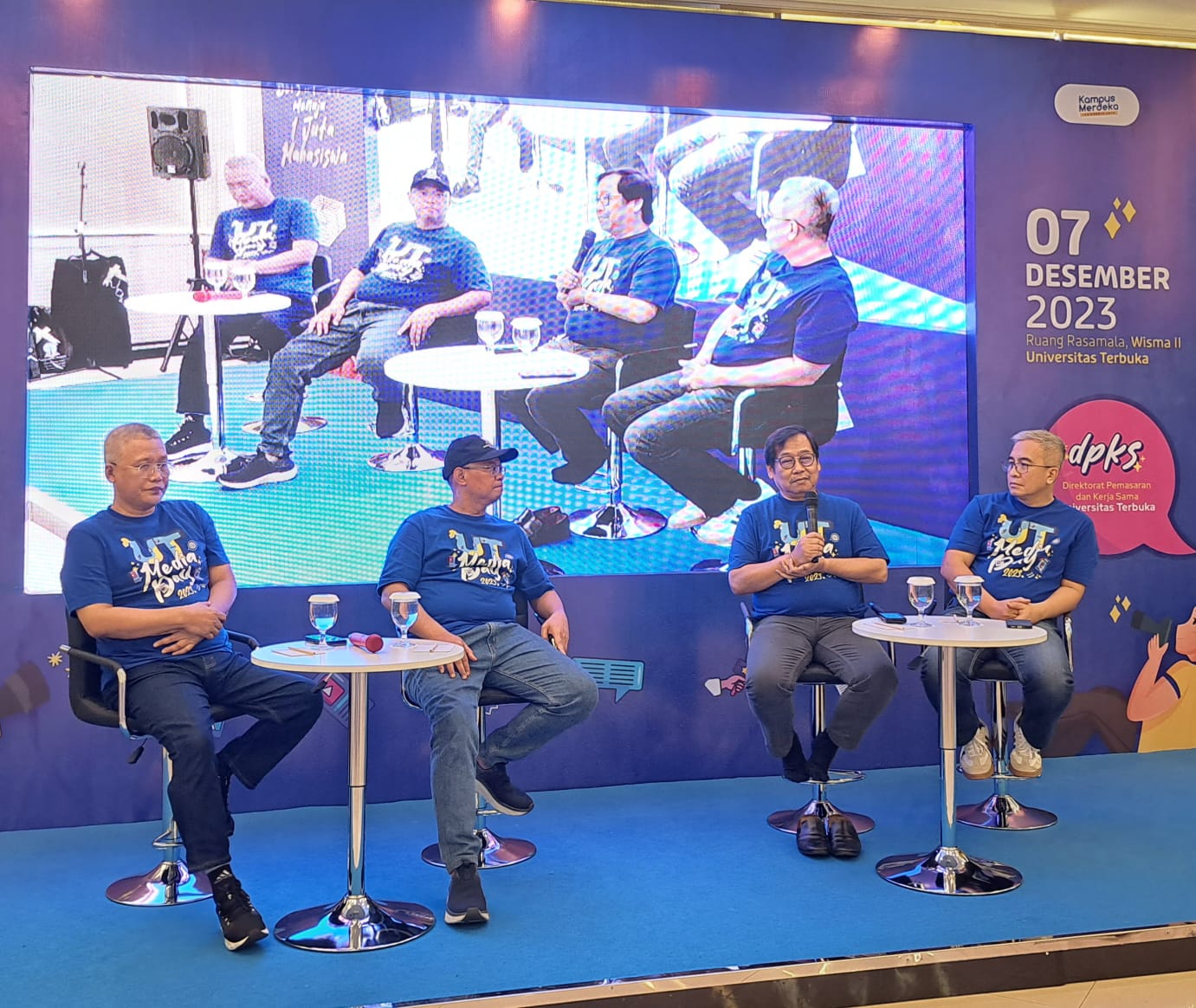 Lakukan Revisi Total, UT Tampil dengan Kurikulum Baru pada 2024 - Suara ...